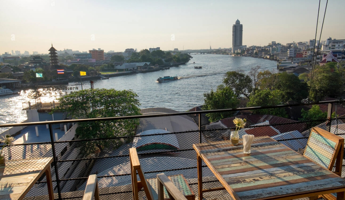 10 Best Rooftop Restaurants In Varanasi With Amazing View